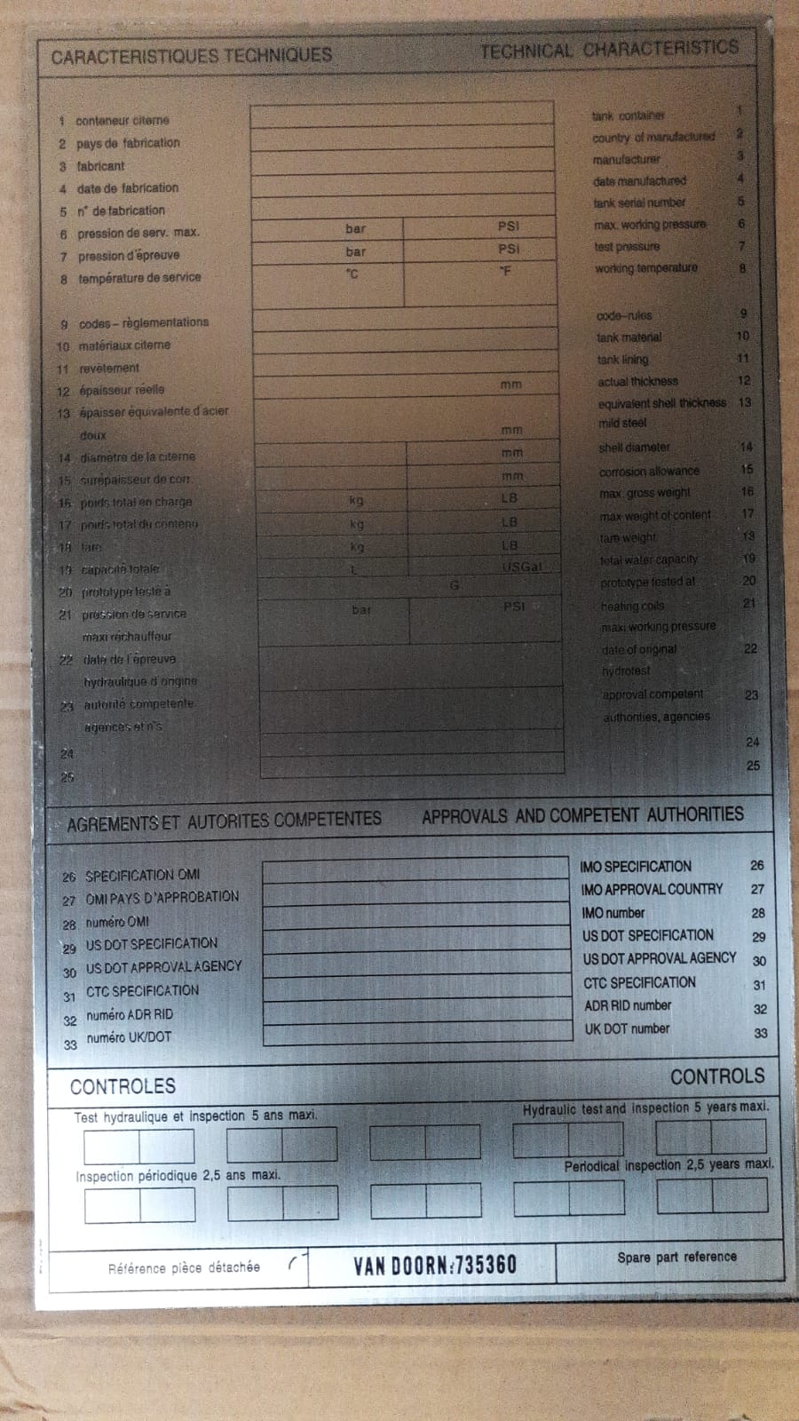 ID plates for tank • Van Doorn Containerparts